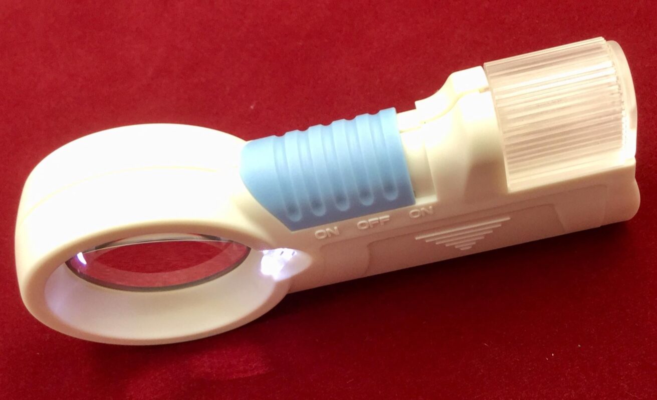 แว่นขยายมือถือ Carson 5x รุ่น CP-16 – Outdoor Vision