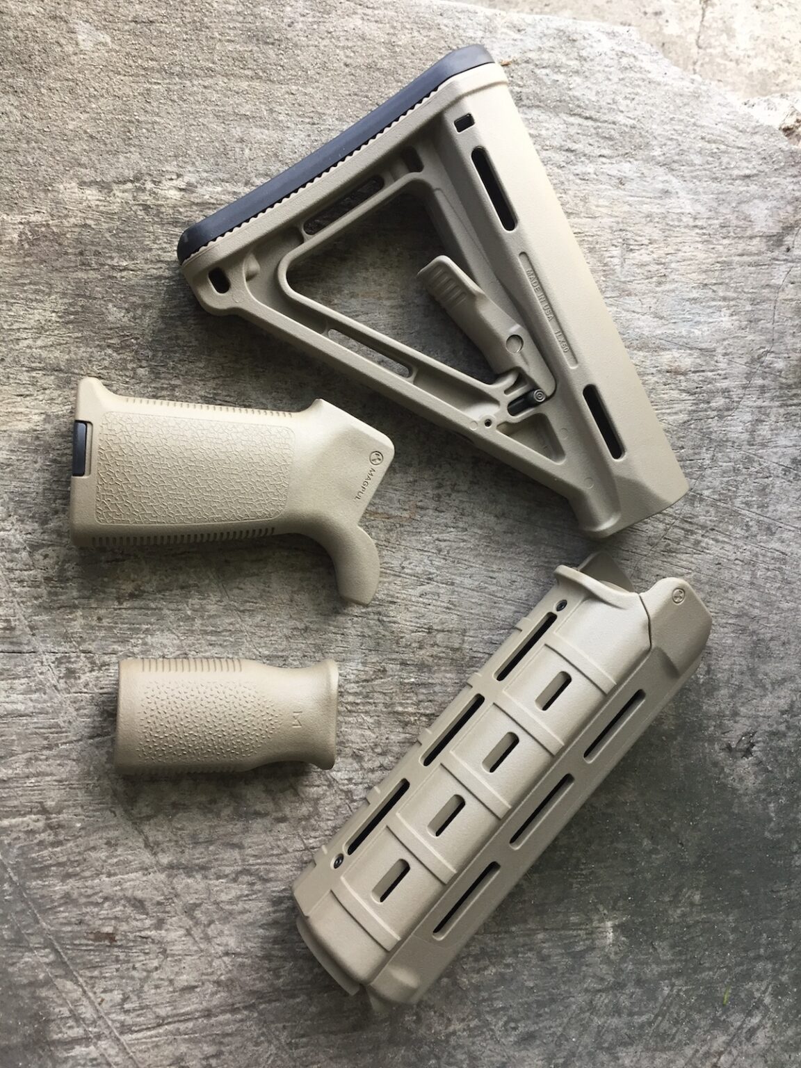 พานท้าย Magpul MOE Kit (Milspec) – Outdoor Vision